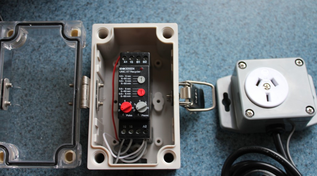 Electronic Cycle Timer Controller - Pure Hydroponics